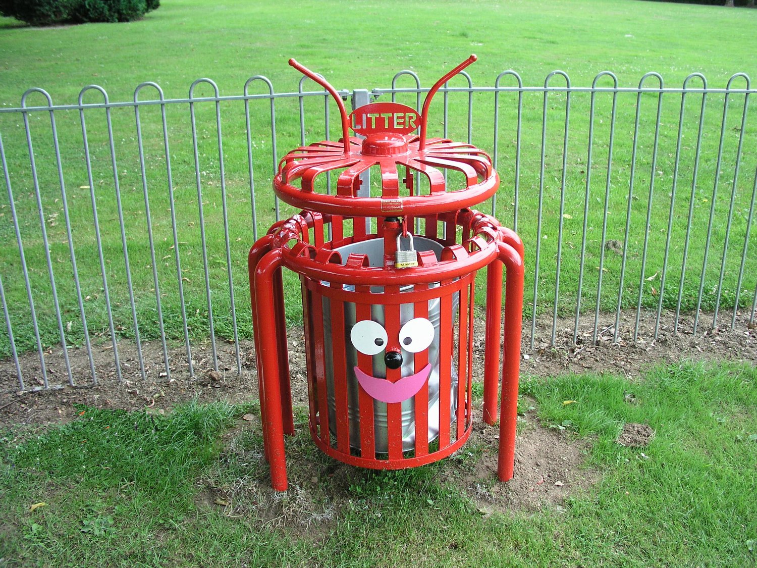 Spider Bin · David Ogilvie Engineering · Street, Park & Memorial Furniture